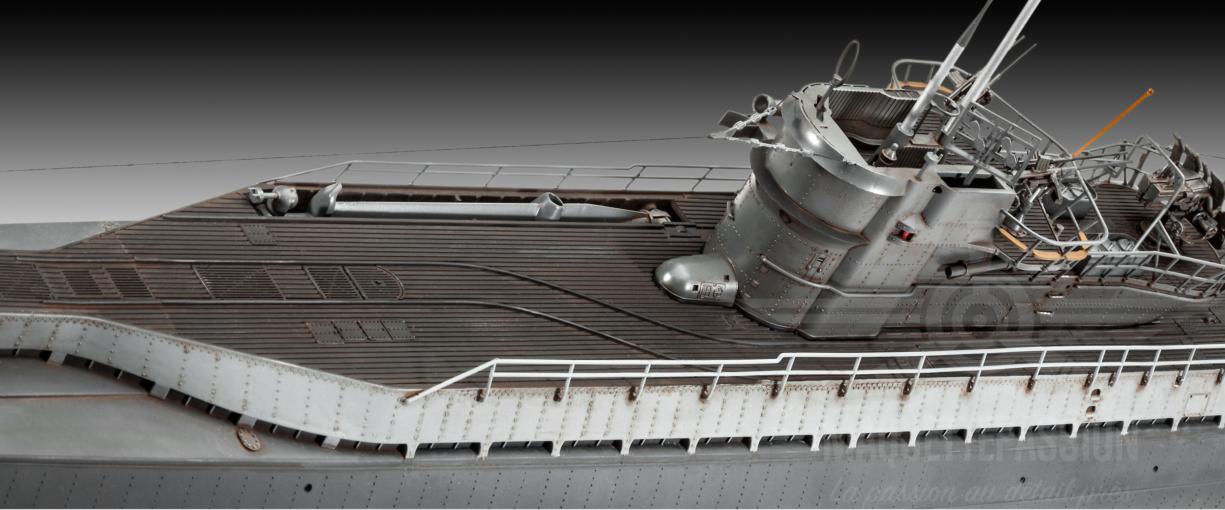 Revell German Submarine Type IX C/40 1/72 05133 – Zone Maquette Revell German Submarine Type IX C/40 1/72 05133 – Zone Maquette