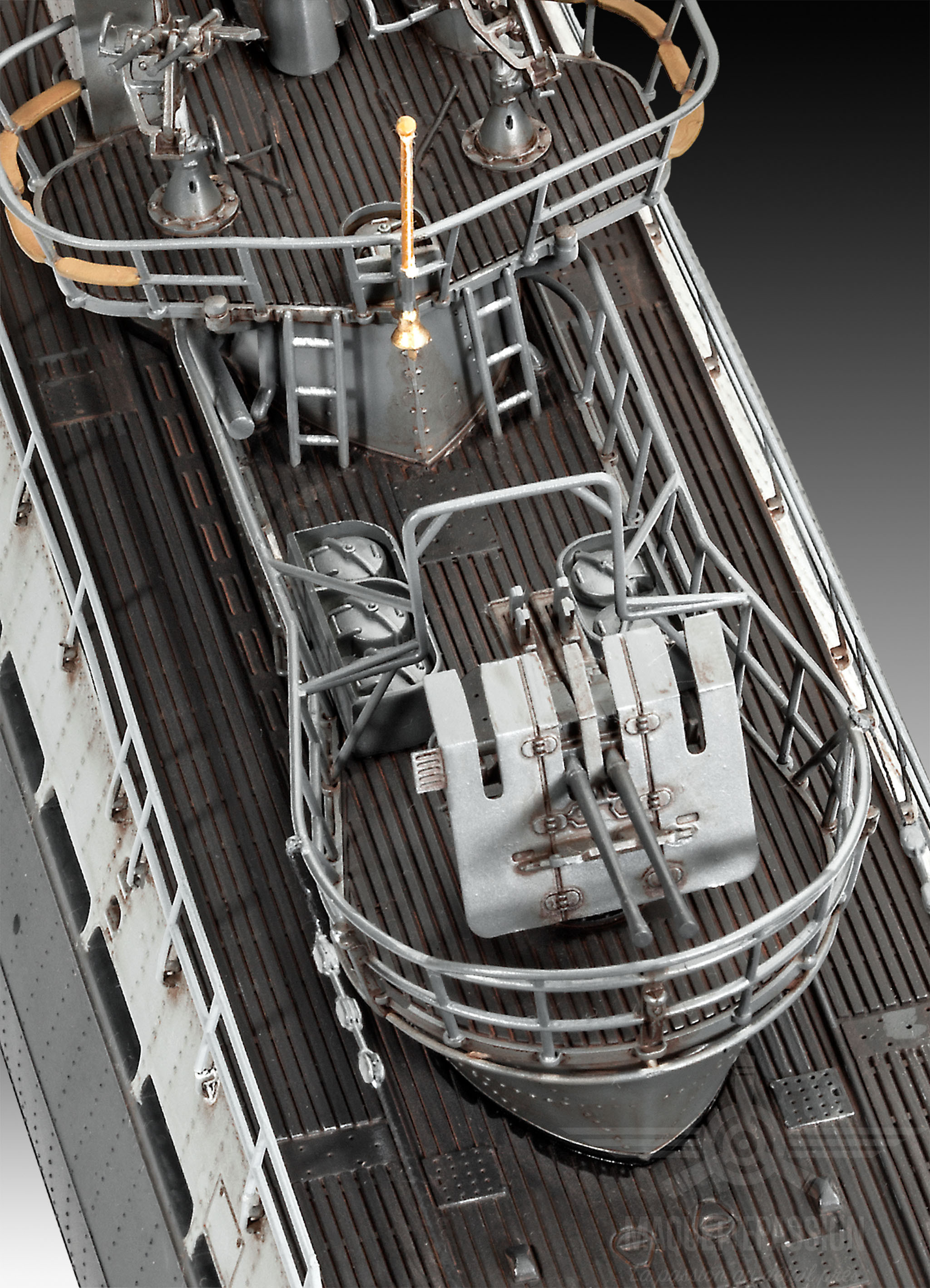 Revell German Submarine Type IX C/40 1/72 05133 – Zone Maquette Revell German Submarine Type IX C/40 1/72 05133 – Zone Maquette